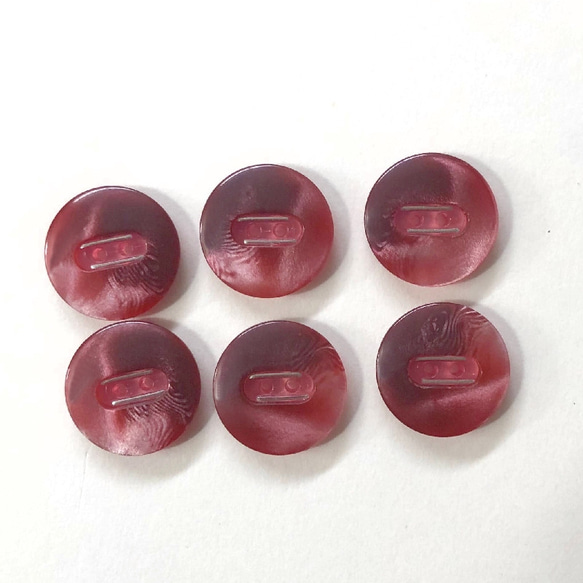 ボタン レトロ サークル レッド 2つ穴 18mm 6個セット aa-006 ボタン miucha（ミウシャ） 通販 19447325｜Creema(クリーマ)