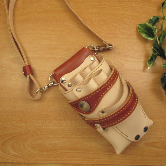 本革 ハンドメイド 5丁差し シザーケース [革ベルト付き] (ヌメ革ナチュラル ×茶色) SCL-125/NL その他ケース CSUP ...