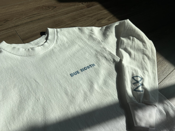 DUE NORTH ロングTシャツ Mサイズ Tシャツ due north 通販 19465570｜Creema(クリーマ) ハンドメイド ...