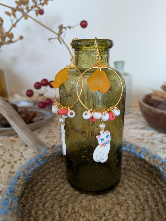 ネコちゃんフープピアス ピアス（フック・チェーン） ミクロ 通販 19483984｜Creema(クリーマ)