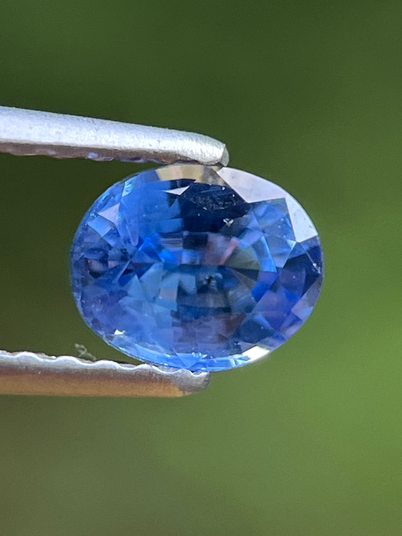 ブルーサファイア天然石Natural blue sapphire 0.63ct スリランカ産 C192 ネックレス・ペンダント ZARA GEMS 通販 19500044｜Creema(クリーマ)