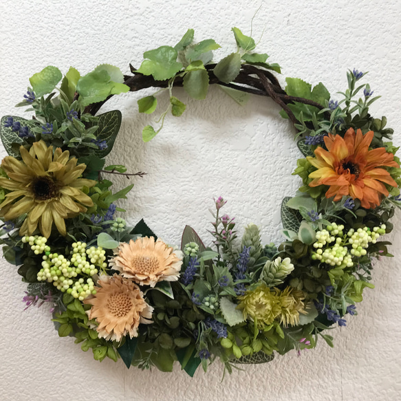 シックでアンティークなグリーンリース 最大：37cm（1点限定＊9800－8000に値下げしました） リース burosye 通販 19550579｜Creema(クリーマ)