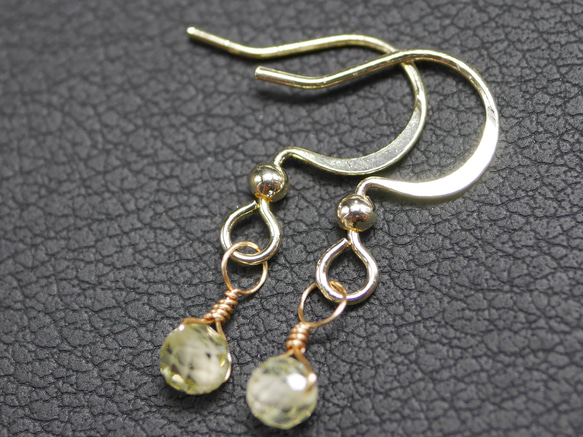 【14KGF】4mmグリーンジルコンのキラキラピアス 409 ピアス（フック・チェーン） KAZEYA－かぜやー 通販 19564421｜Creema(クリーマ)