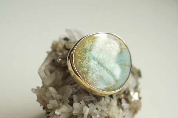 ウミノガラス (SeaGlass） ブローチA ブローチ hibiki ウミノガラス 通販 19758233｜Creema(クリーマ)