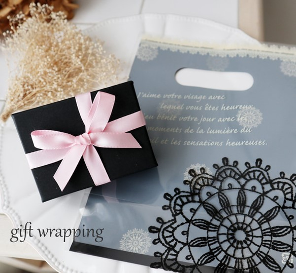 ピーチムーンストーンとレッドアゲートのフォークリング 金アレ対応 指輪・リング mignons 通販 19783000｜Creema(クリーマ)