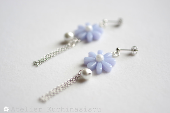 レジンアート お花とコットンパールとフリンジのピアス〈氷点〉 ピアス（スタッド・一粒） アトリエ梔子荘 通販 20258355｜Creema ...