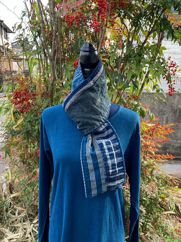 A85 襤褸 マフラー スヌード ストール 古布 リメイク 藍染 藍染め パッチワーク 継ぎ接ぎ 刺し子 ヴィンテージ スヌード 櫻@手織りと ...