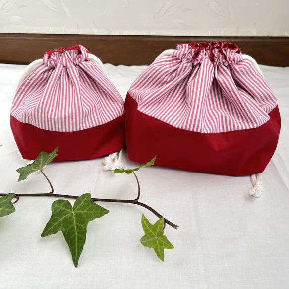 お弁当袋とコップ袋のセット(赤ストライプ) その他入園グッズ petit-monet 通販 20280224｜Creema(クリーマ)