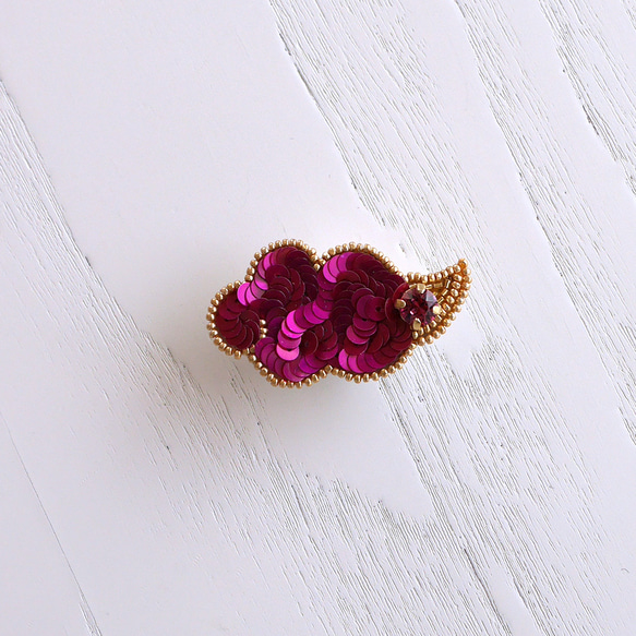 きんとうん／ Flying Nimbus ブローチ シクラメン〈限定色〉 ブローチ HACHIBAKU アクセサリー 通販 20282830 ...