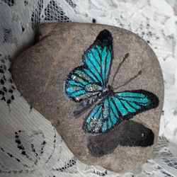 置物 ペーパーウェイト 蝶 ストーンアート その他インテリア雑貨 ワイルドスワン 通販 20287663｜Creema(クリーマ)