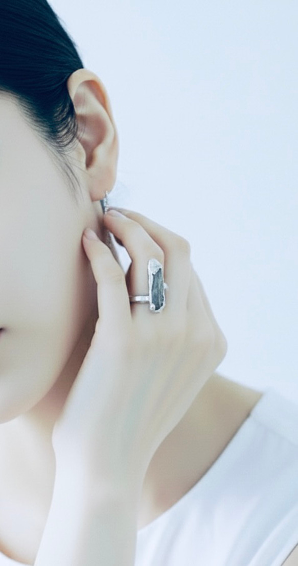 リング「Black Labradorite」ripple stone long 指輪・リング xilent thinker 通販 ...