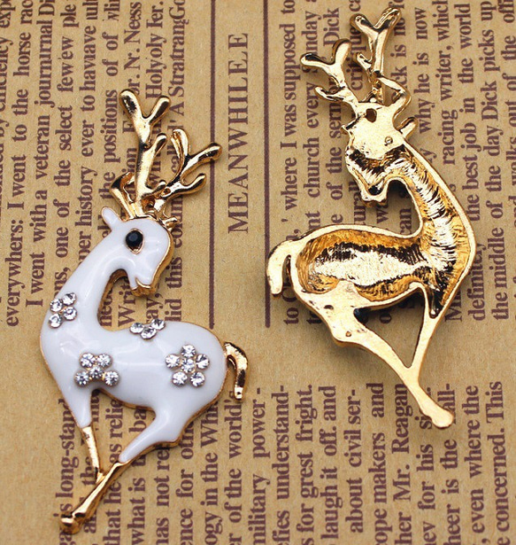 1個 動物チャーム 鹿 アニマル トナカイ 金属チャーム メタルチャーム アクセサリーパーツ ハンドメイド 手芸材料 チャーム onion ...
