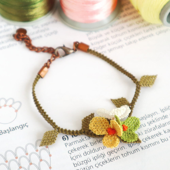 PREMIUMレースのブレスレット「フェスティバル」フレッシュ・シトラス ブレスレット AYTURK／アイトゥルク 通販 5086164｜Creema(クリーマ)