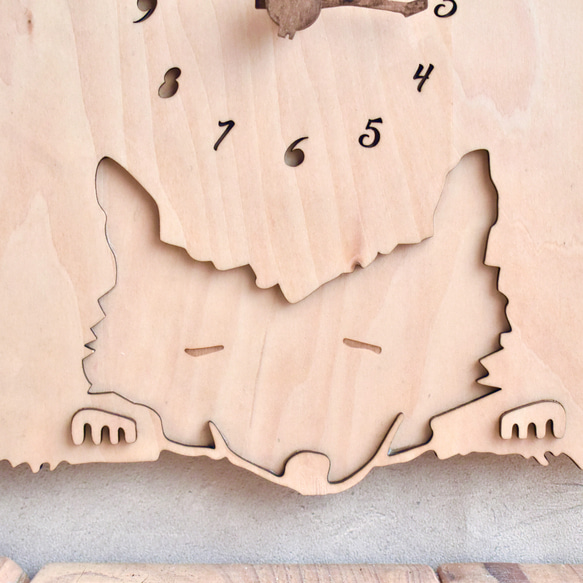 ハリネズミ＊プレーンの時計 掛け時計 木製時計 掛け時計・置き時計 Cinematic Forest 通販｜Creema(クリーマ) 5594422