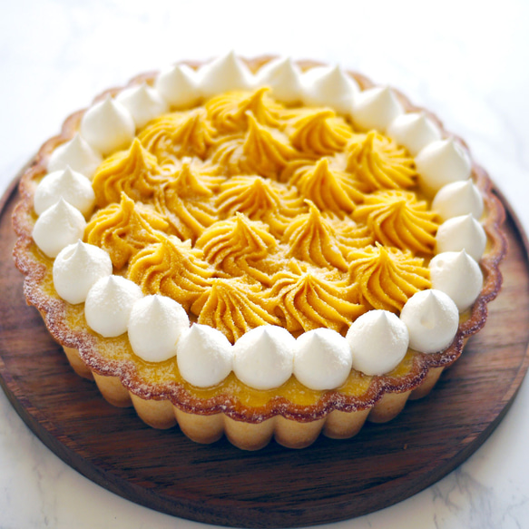 OIMO 蜜いもクリームタルト5号ホール さつまいも 芋 ケーキ チーズ スイートポテト 誕生日 バースデー お祝い ケーキ OIMO&MOTCH 通販 8972975｜Creema(クリーマ)