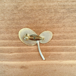 真鍮ブローチ まるみふたば(双葉)ブローチ 卒業式 入学式 卒園式 入園式 母の日 ブローチ ohanacoco 通販 9120239 ...