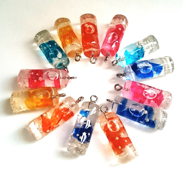 コロコロガラスのスノードーム イヤホンジャックorチャーム イヤホンジャック なお-Infinity- 通販 2470360｜Creema(クリーマ)