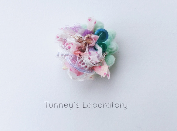 コイゴコロ〜3センチの小さな世界〜イヤリング（片耳） イヤリング・ノンホールピアス Tunney's Laboratory 通販 ...