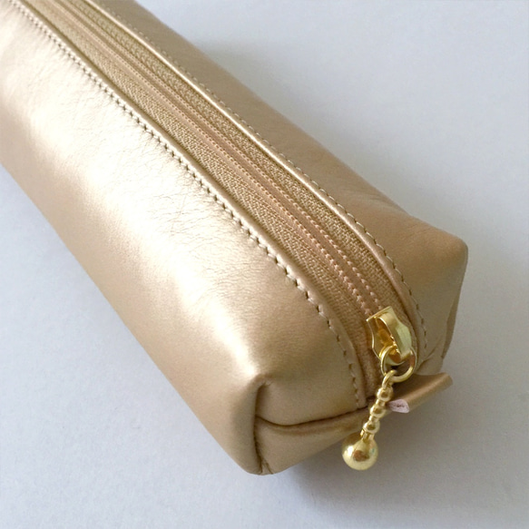 本革と和文様のペンケース【金襴】 ペンケース マナ・カバン 通販 5418556｜Creema(クリーマ)