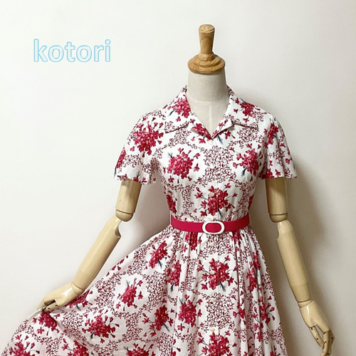 夏の開襟ワンピース レトロな花柄 Mサイズ ワンピース kotori 夏の開襟ワンピース レトロな花柄 Mサイズ ワンピース kotori