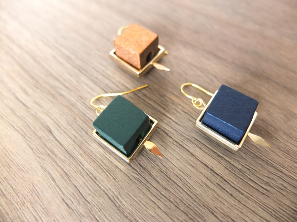 ウッド&モダン キューブイヤリング・ピアス イヤリング・ノンホールピアス take-0212 通販｜Creema(クリーマ)