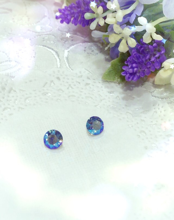 星の結晶ピアス.*・゜*♪（Majestic Blue) ピアス（スタッド・一粒） KanNagi 通販 5468972｜Creema(クリーマ)