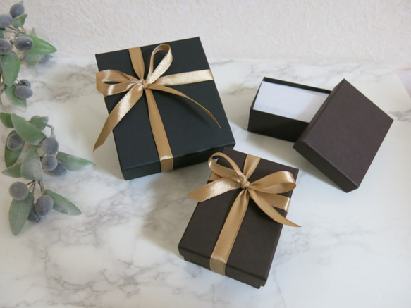 パール×ゴールド アンティークボタンのスタッドピアス 一粒ピアス パールピアス ピアス（スタッド・一粒） y_button 通販 ...