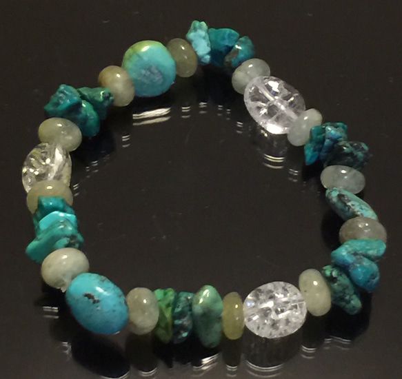 ターコイズ&アクアマリン&クラック水晶 ブレスレット pau 通販 2289108｜Creema(クリーマ)