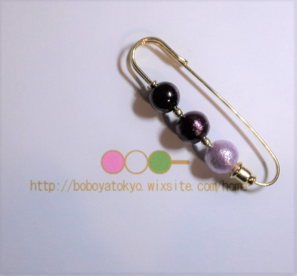 ボルドーワインを用意してあの人の帰りを待つ。そんなガーネットが頬染めるような恋がしたい SB320 ブローチ ぼぼ屋 通販｜Creema ...