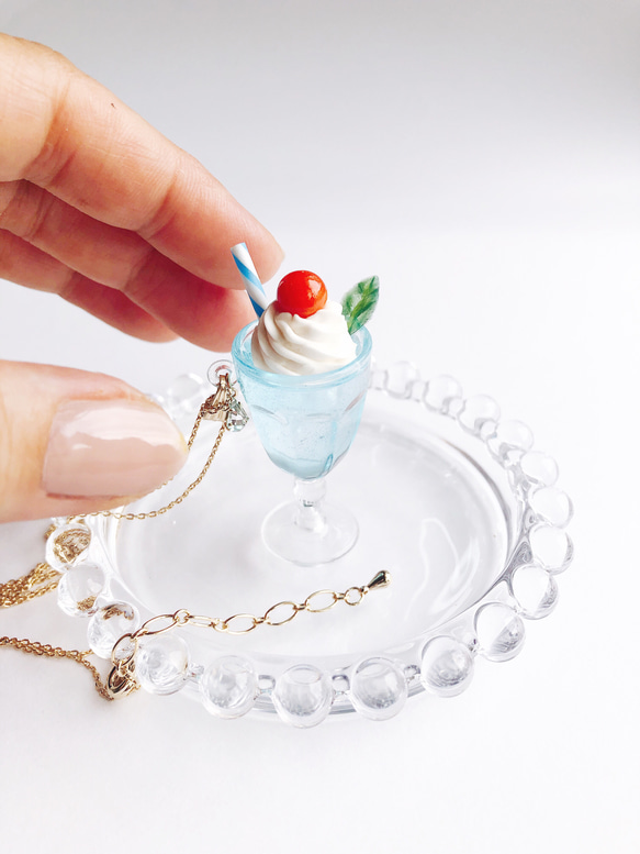 ソーダフロートの夏 ネックレス フェイクスイーツ ネックレス・ペンダント momoxx 通販 7607860｜Creema(クリーマ)