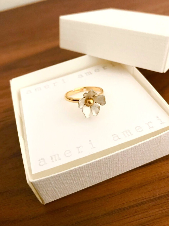 送料無料 白銀フラワーリング フリーサイズ 指輪・リング ameri ameri 通販 9036304｜Creema(クリーマ)