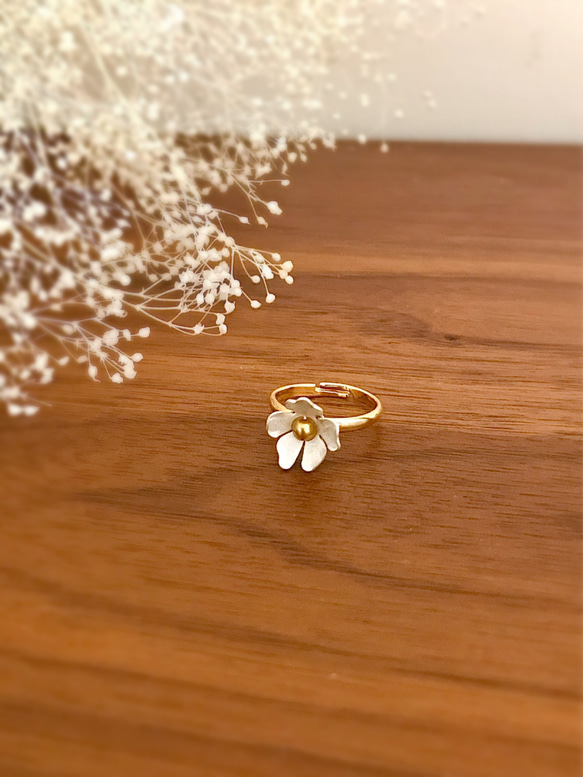 送料無料 白銀フラワーリング フリーサイズ 指輪・リング ameri ameri 通販 9036304｜Creema(クリーマ)