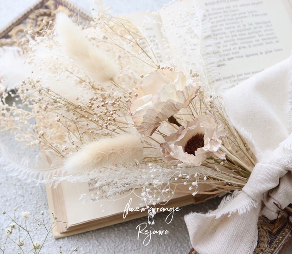 《再販》かすみ草＆ローズホワイトスワッグ プレゼント お祝い インテリア ドライフラワー Rejouira 通販｜Creema(クリーマ ...