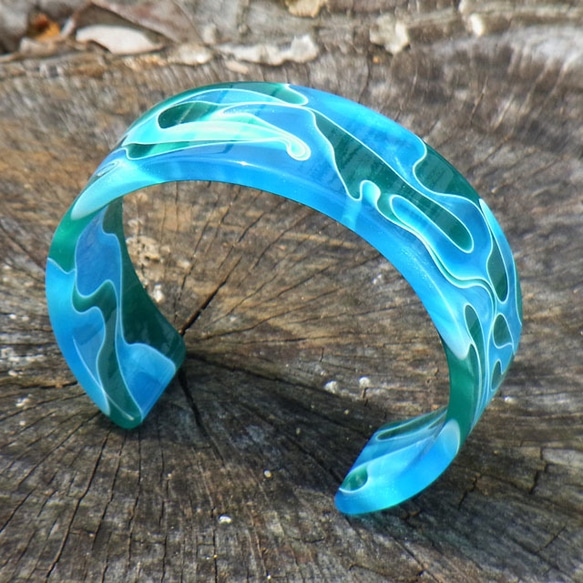 アクリルバングル ライトブルー/グリーン バングル・リストバンド sai 通販 2385147｜Creema(クリーマ)