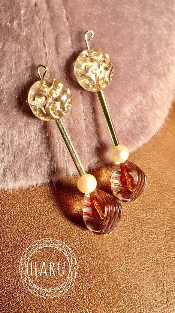 ヴィンテージボーダーしずくビーズピアス、イヤリング ピアス（スタッド・一粒） ORiON 通販 3488546｜Creema(クリーマ)