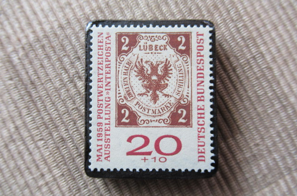 ドイツ 切手ブローチ 5971 ブローチ Yukio TANZAWA 通販｜Creema(クリーマ)