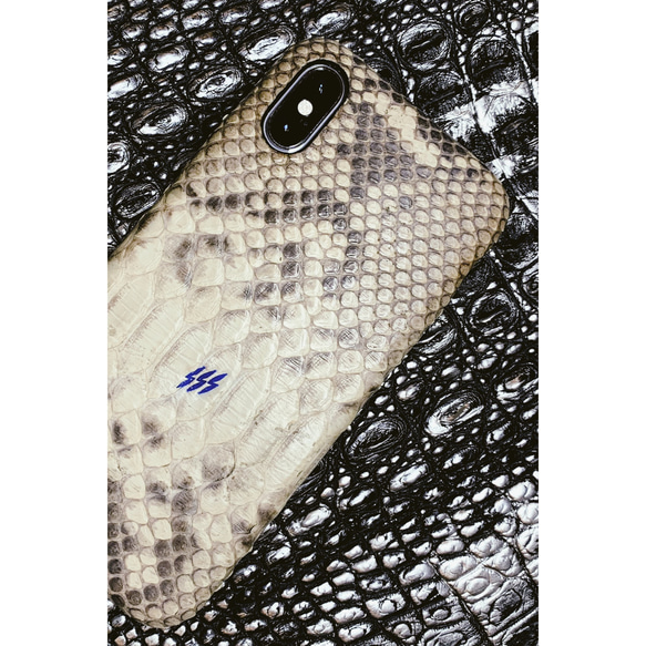 iPhone XS case python iPhoneケース・カバー ameerie 通販｜Creema(クリーマ)