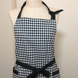 再販ギンガムチェックのエプロン 紐配色 ★ プレゼントにも！ エプロン MADAM*MICHIYO 通販 12738953｜Creema(クリーマ)