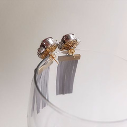 【1点もの】bijou*gray_red ピアス（スタッド・一粒） Ms.Independent 通販｜Creema(クリーマ)