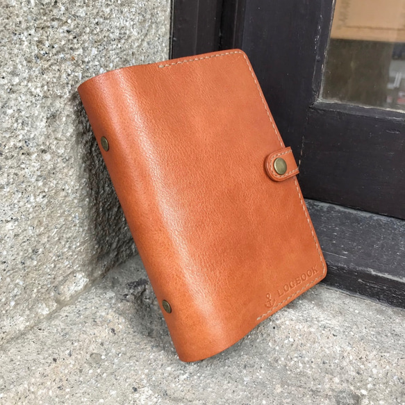 Logbook A6 六孔活頁皮革手帳 筆記 // 太妃糖 記事本・筆記本 Bambini Nº 9 的作品｜Creema