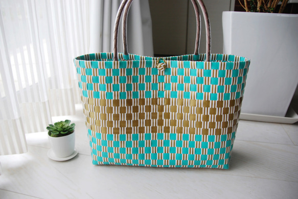 【ご予約品】トリコロール（ミント・ゴールド）～Mサイズ～ かごバッグ drops. 通販 3963419｜Creema(クリーマ)