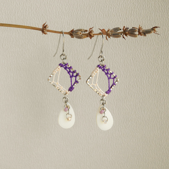 優雅な正方形のmacrameドロップシェルイヤリング深い紫+ピンクのオレンジ編み編組編組編組の耳のクリップ ピアス（フック・チェーン ...