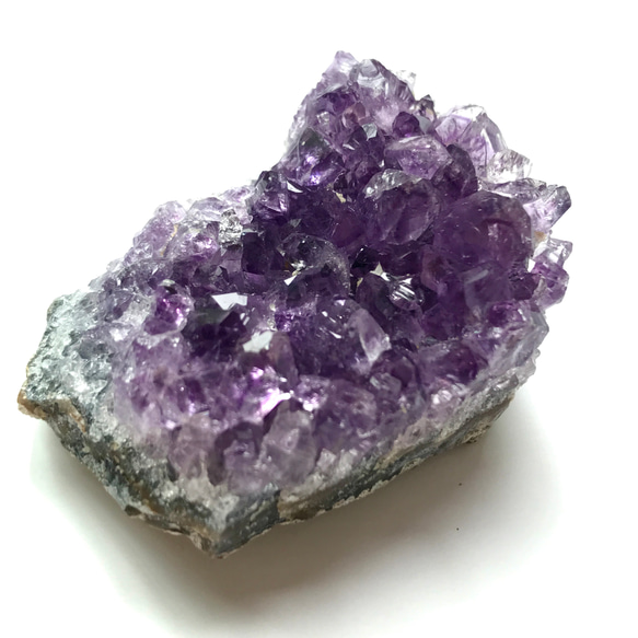 アメジスト クラスター C 天然石 はな's works 通販｜Creema(クリーマ) 12698583