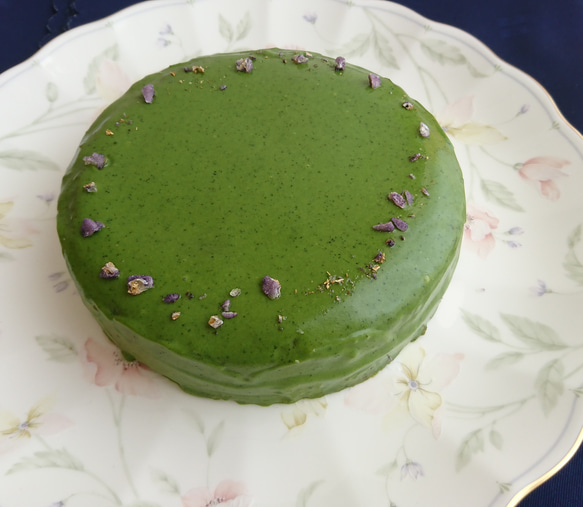 【期間限定】抹茶ショコラ ＊サマーザッハトルテ＊4号 ケーキ ナチュラル菓子工房citron 通販 5640914｜Creema(クリーマ)