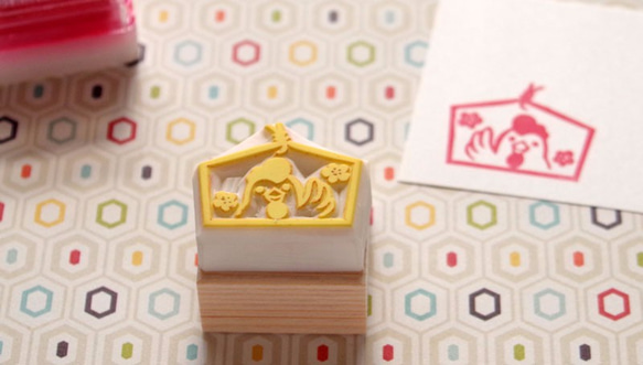 干支の酉年・年賀状 ニワトリの絵馬の消しゴムはんこ(持ち手付き) はんこ・スタンプ かめたん 通販 3054928｜Creema(クリーマ)