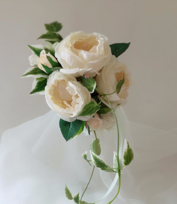 オールドローズ＊上品バニラのクレセント アーティフシャルフラワーのウエディングブーケ&ブートニア ブーケ はなうま 通販｜Creema ...