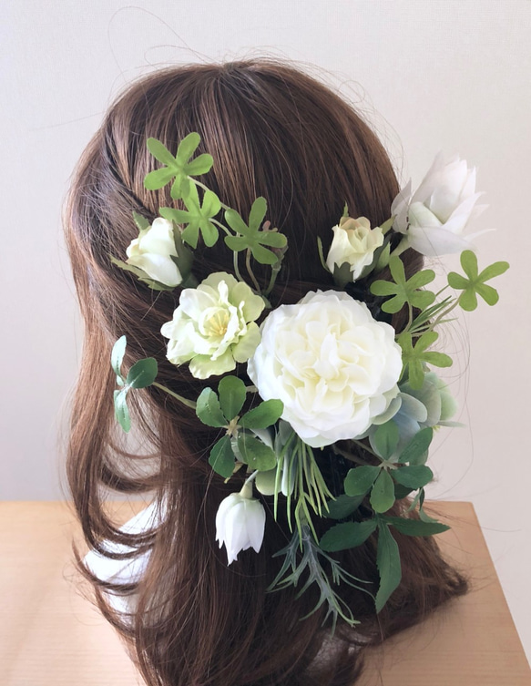 ナチュラルガーデン＊クラッチブーケ＆ブートニア＆ヘッドドレス ブーケ はなうま 通販 5293587｜Creema(クリーマ)