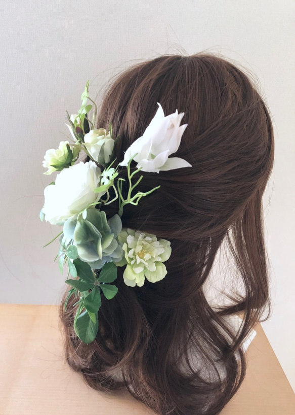 ナチュラルガーデン＊クラッチブーケ＆ブートニア＆ヘッドドレス ブーケ はなうま 通販 5293587｜Creema(クリーマ)