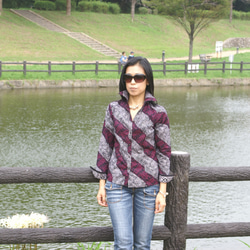 パープルうずまき (インドネシア 更紗 シャツ) シャツ white rose 通販｜Creema(クリーマ) 2782859