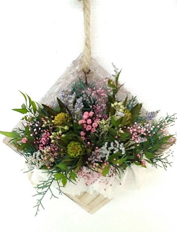 プリザーブドフラワー プリザーブドフラワー るな 通販 12047787｜Creema(クリーマ)